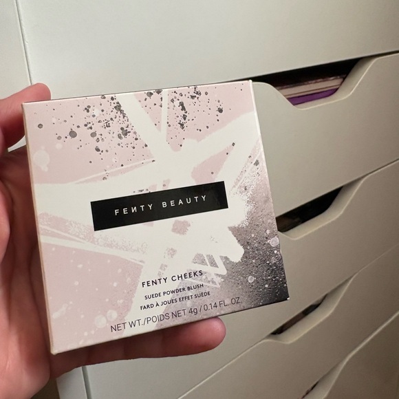 Fenty Beauty | Makeup | Fenty Beauty Suede Powder Blush And The Color ...